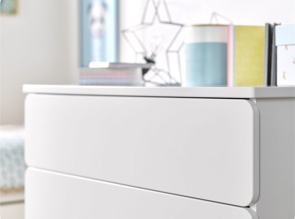 COMODA ALBA LAQUEADA BLANCA 3 CAJONES